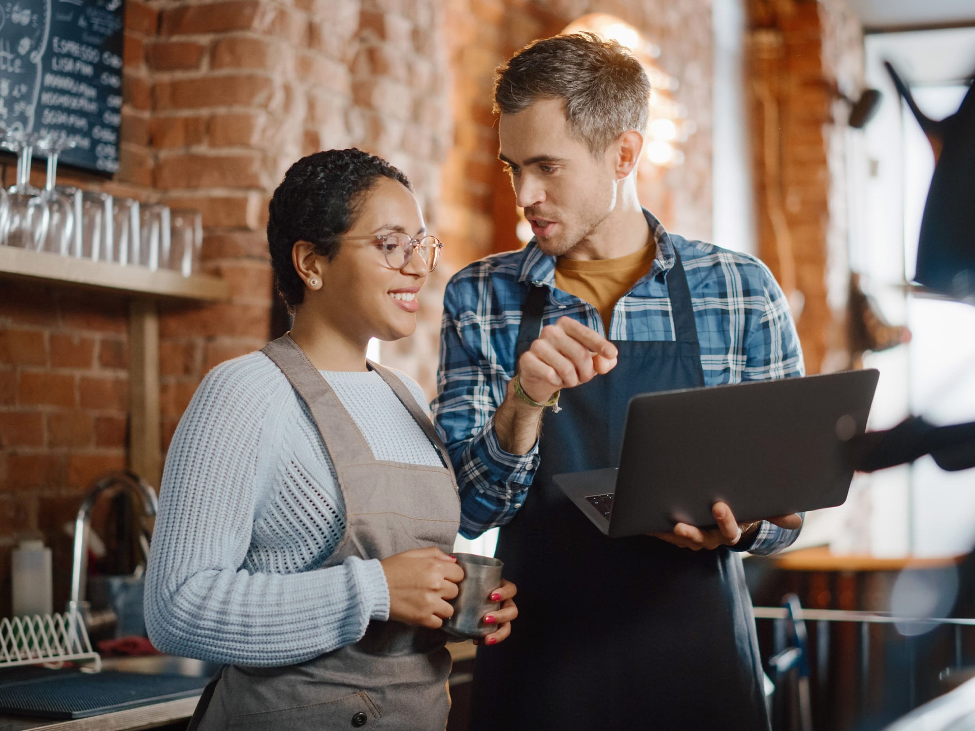 2024 Restaurant Tech Trends: A Recipe for Growth with Fourth