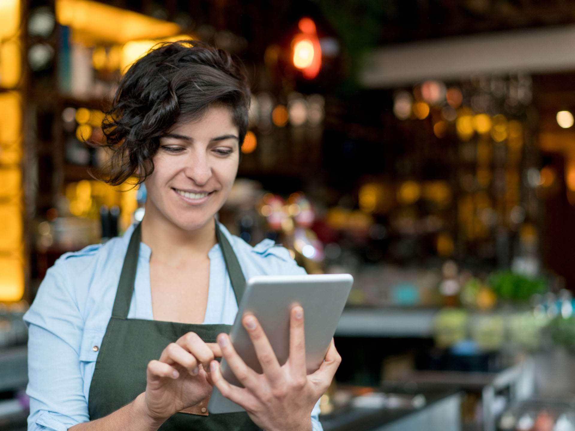 PEO vs HR Outsourcing: Understanding The Differences